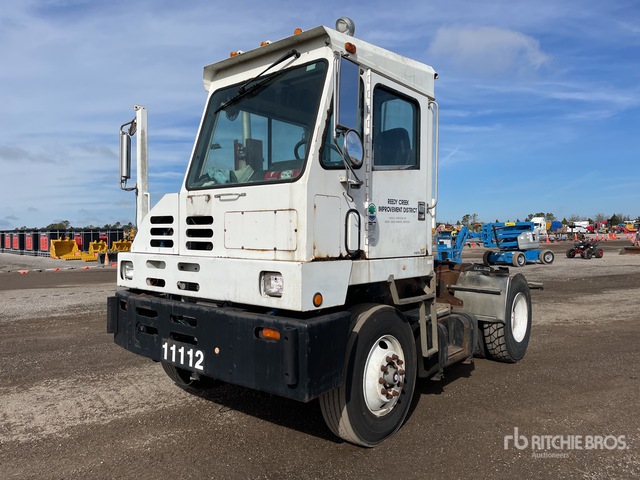 1997 Capacity TJ5000 4x2 Spotter Truck | Ritchie Bros. Auctioneers