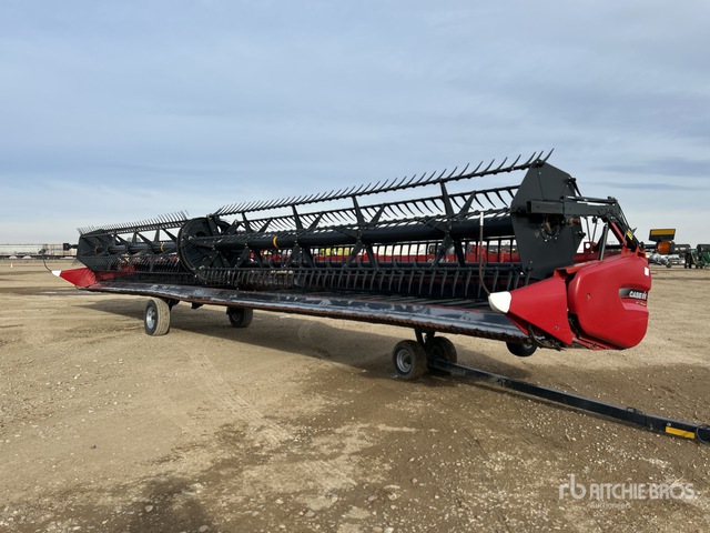 2015 Case IH 3162 45 ft Flex Draper Combine Header | Ritchie Bros ...