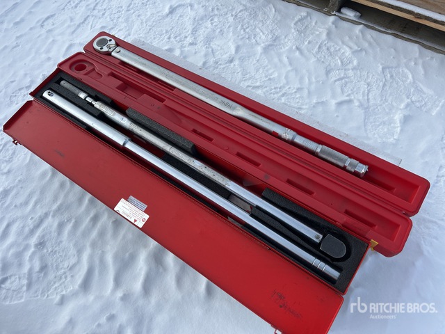 Quantity of (2) PROTO Torque Wrenches | Ritchie Bros. Auctioneers