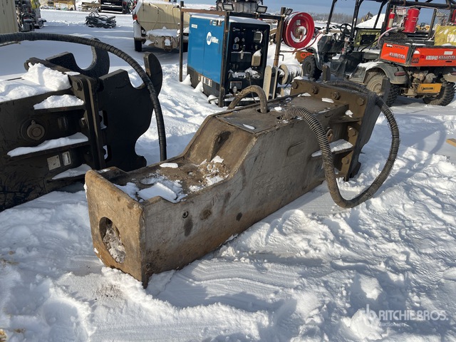 Shear Force Q/C Hydraulic Breaker - Fits 336 | Ritchie Bros. Auctioneers