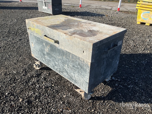 Site Safe Tool Box | Ritchie Bros. Auctioneers