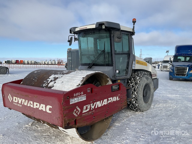 2019 Dynapac CA2500D Smooth Drum Compactor | Ritchie Bros. Auctioneers