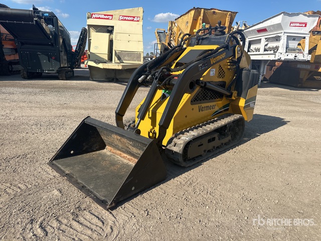 2013 Vermeer S650TX Mini Compact Track Loader | Ritchie Bros. Auctioneers