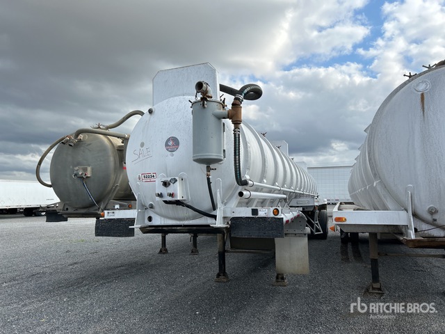2012 Dragon 6300 gal T/A Vacuum Tanker Trailer | Ritchie Bros. Auctioneers