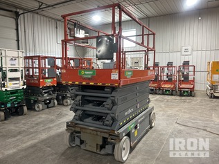 2016 Skyjack SJIII 4740 Electric Scissor Lift in Joliet, Illinois ...