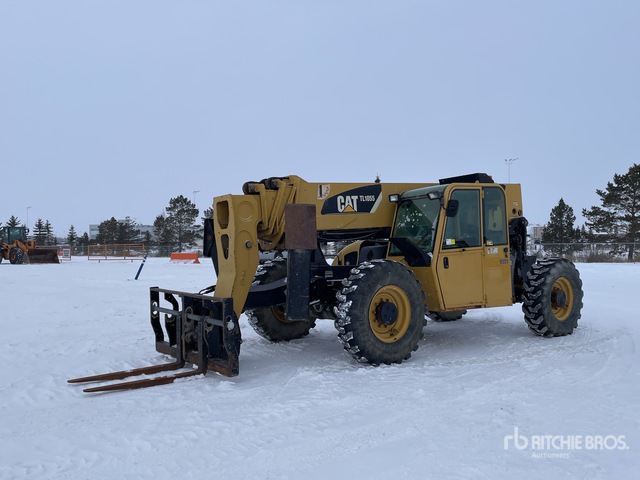 2008 Cat TL1055 Telehandler | Ritchie Bros. Auctioneers