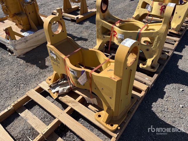 Front Diff H Frame (Unused) - Fits Cat AD55B/AD60 | Ritchie Bros ...