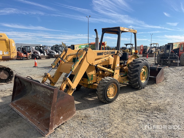 2000 Ford 545D Landscape Loader | Ritchie Bros. Auctioneers