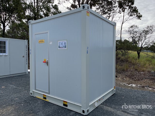 Freeport Portable Restroom (Damaged) | Ritchie Bros. Auctioneers