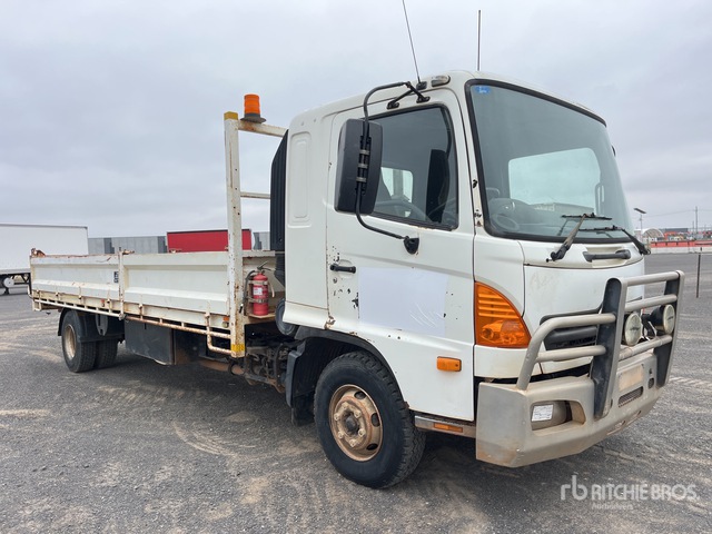 2004 Hino FD1J 4x2 Tipper Truck | Ritchie Bros. Auctioneers