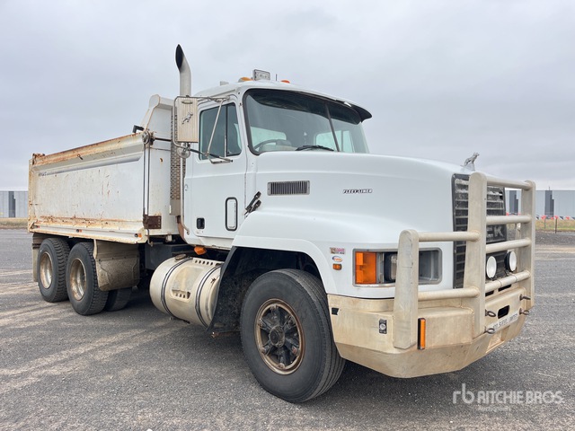 1996 Mack CHR688RST Fleet-Liner 6x4 Tipper Truck | Ritchie Bros ...
