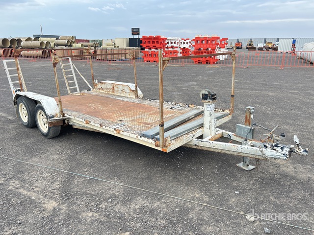 Custom Built 4.5 m Bogie/A Equipment Trailer | Ritchie Bros. Auctioneers