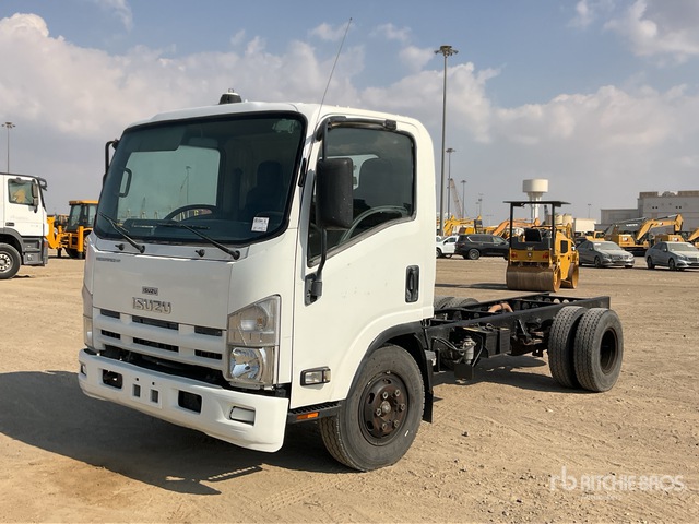 2019 Isuzu Reward NP 4x2 Cabina y chasis | Ritchie Bros. Auctioneers