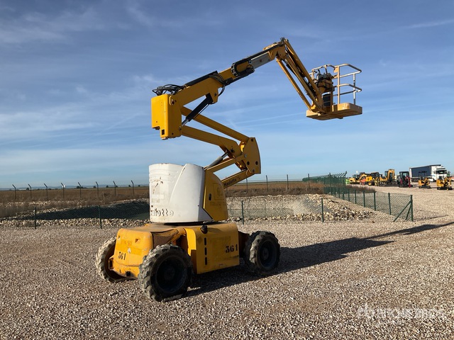 2003 Haulotte HA12PX 4WD Diesel Articulating Boom Lift | Ritchie Bros. Auctioneers