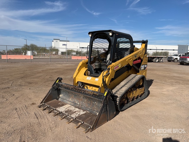 2018 Cat 259D Two-Speed Compact Track Loader | Ritchie Bros. Auctioneers