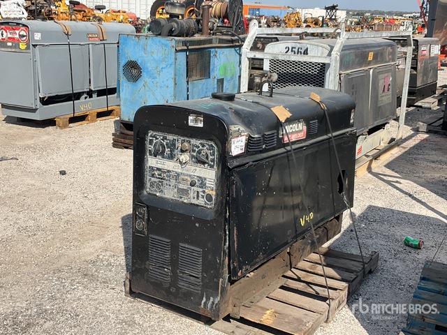 1997 Lincoln 300 Soldadora motorizada | Ritchie Bros. Auctioneers