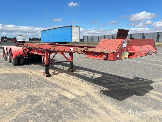 2001 MaxiTrans 6.1 m Tri/A B-Double Lead Rollback Container Trailer ...