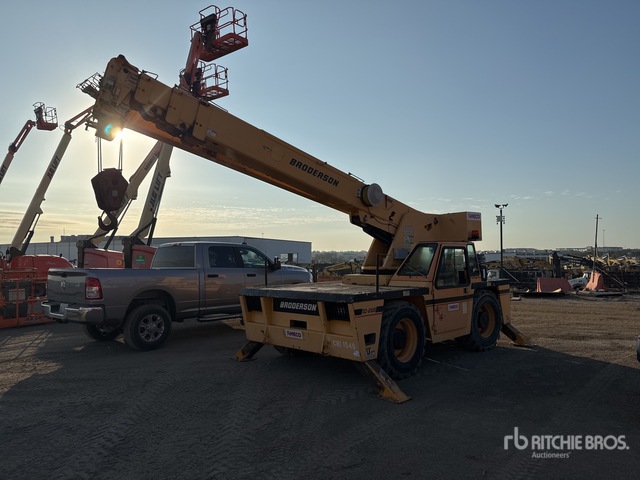 2013 Broderson IC200 30000 lb 4x4 Carry Deck Crane (Inoperable ...