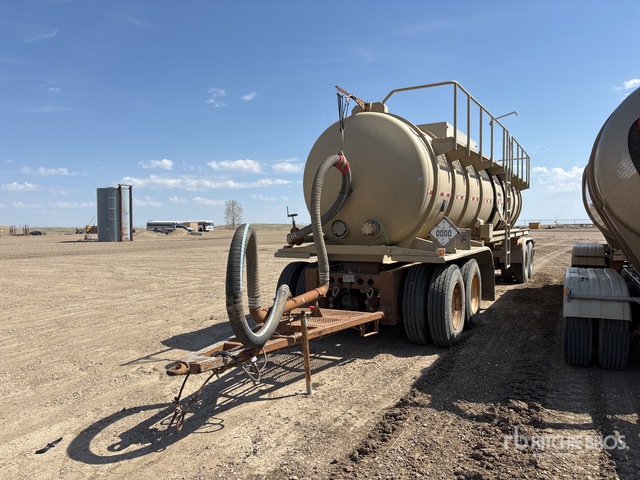 2007 Heil 8600 gal Quad/A Turntable Pup Tanker Trailer | Ritchie Bros ...