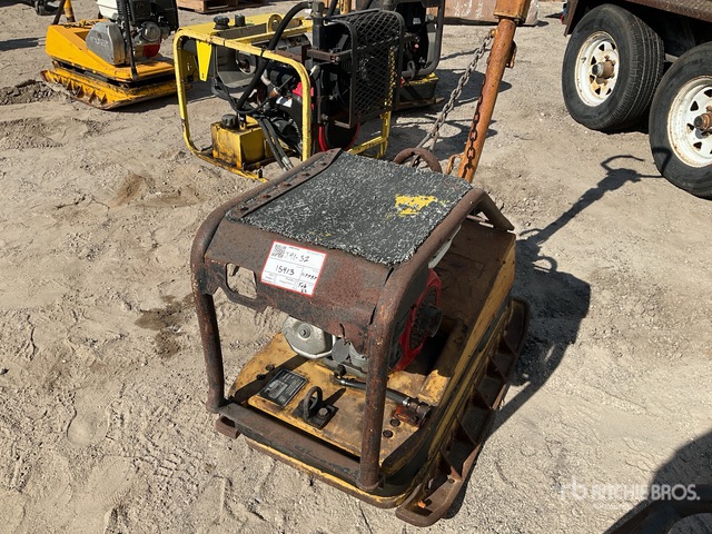 1996 Wacker BPU3345A Vibratory Plate Compactor | Ritchie Bros. Auctioneers