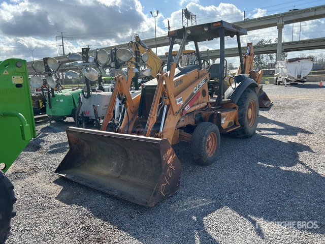 2005 Case 580M Series 2 4x2 Backhoe Loader (Inoperable) | Ritchie Bros ...