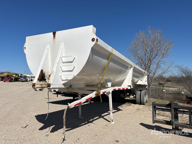 1999 CPS 32 ft T/A End Dump Trailer (Inoperable) | Ritchie Bros ...