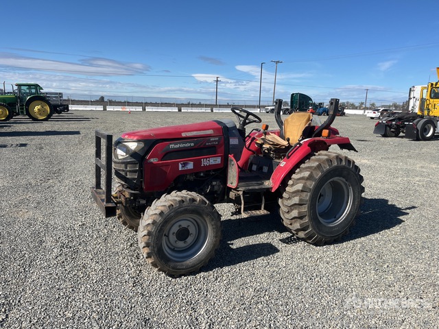 2015 Mahindra 2540 Utility Tractor | Ritchie Bros. Auctioneers