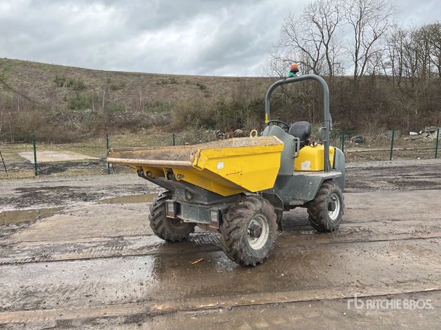 2019 Wacker Neuson 3001 3 ton 4x4 Swivel Dumper | Ritchie Bros. Auctioneers