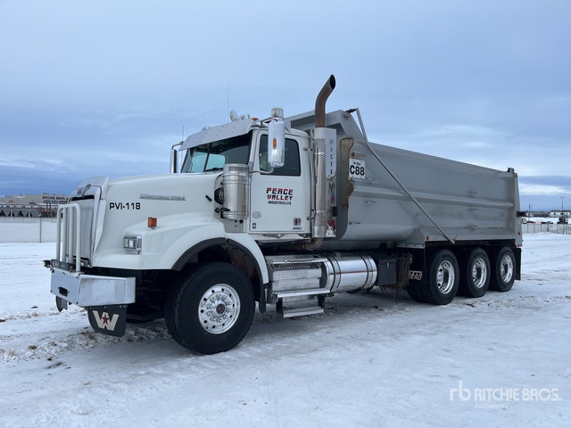 2021 Western Star 4900SA 8x6 8x4 Tipper Truck | Ritchie Bros. Auctioneers