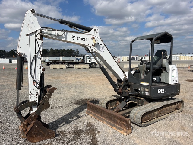 2011 Bobcat E42 Mini Excavator | Ritchie Bros. Auctioneers