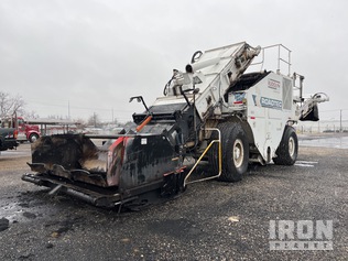 2010 Roadtec SB2500D Wheel Asphalt Transfer Machine in Evansville ...