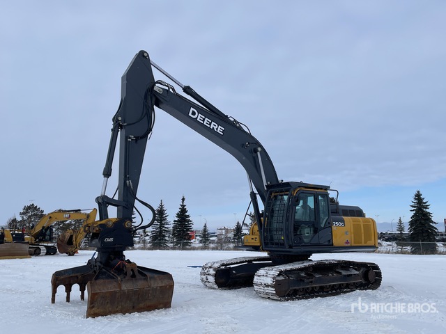 2019 John Deere 250G LC Tracked Excavator | Ritchie Bros. Auctioneers