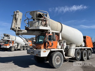 2008 Oshkosh S-2346 8x6 Front Discharge Mixer Truck in Owensboro ...