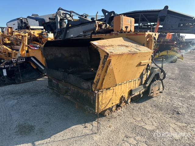 1996 Neal DM5500 Track Asphalt Paver (Inoperable) | Ritchie Bros ...