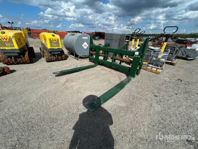 JRB 60 In Wheel Loader Forks | Ritchie Bros. Auctioneers