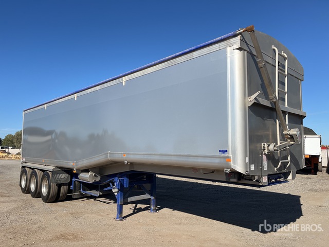 2024 Barry Stoodley 10.4 m Tri/A Step Deck End Dump Trailer | Ritchie ...