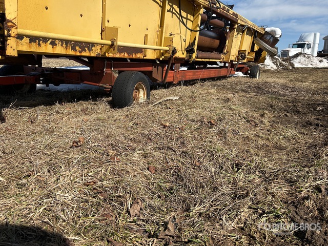 1997 Horst CHC Header Transport Trailer | Ritchie Bros. Auctioneers