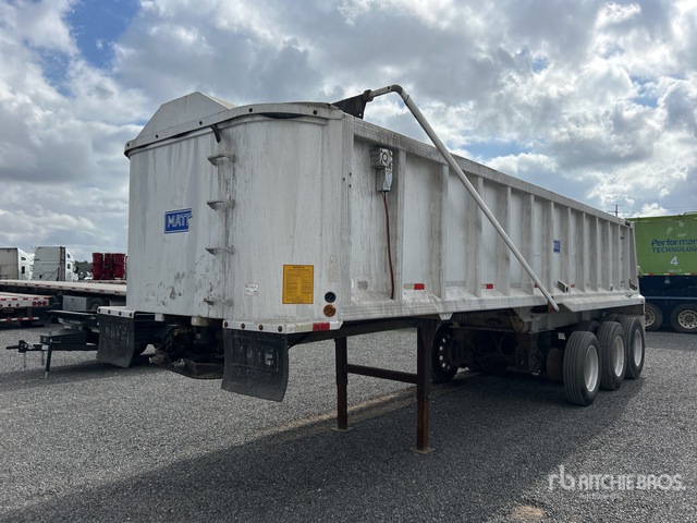2010 Mate 30 ft Tri/A Quarter Frame End Dump Trailer | Ritchie Bros ...