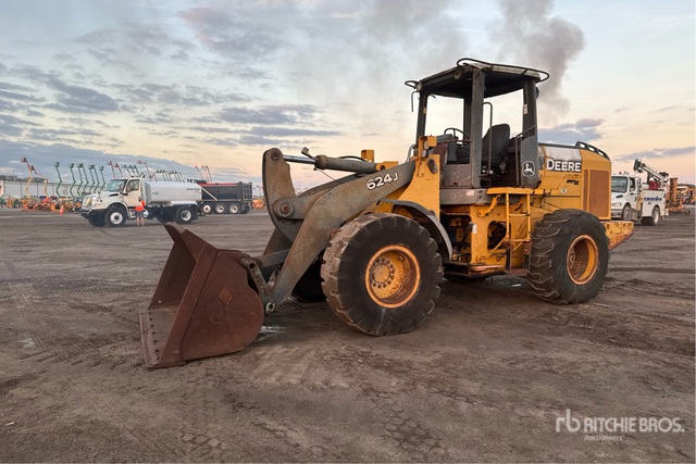 2006 John Deere 624J Wheel Loader | Ritchie Bros. Auctioneers