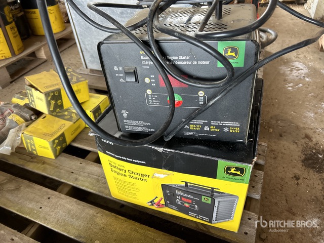 John Deere TY27732 Battery Charger | Ritchie Bros. Auctioneers