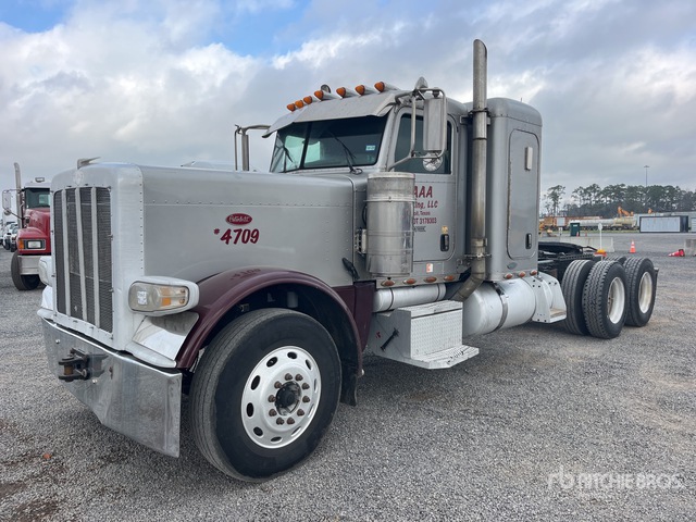 2009 Peterbilt 389 6x4 T/A Sleeper Truck Tractor | Ritchie Bros. Auctioneers