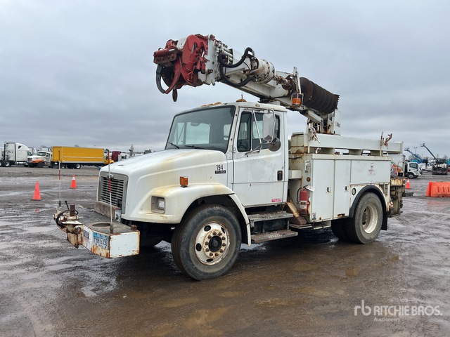 Altec D845A BC on 2001 Freightliner FL 80 4x2 Digger Derrick Truck ...