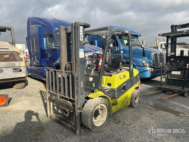 Clark C30D Cushion Tire Forklift (Inoperable) | Ritchie Bros. Auctioneers