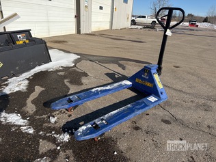 2021 Fastenal 5500 lb Pallet Jack in WESTON, Wisconsin, United States ...
