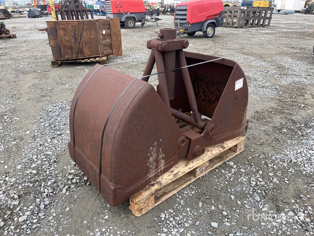 Clamshell Grapple | Ritchie Bros. Auctioneers