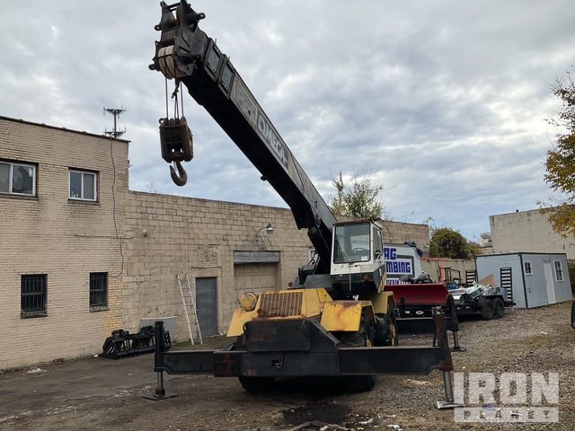 1981 P & H Omega 18 18 ton 4x4x4 Rough Terrain Crane in Pittsburgh ...