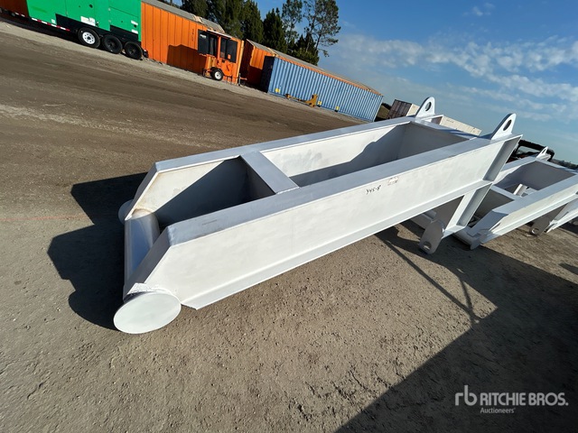 Lowboy neck | Ritchie Bros. Auctioneers