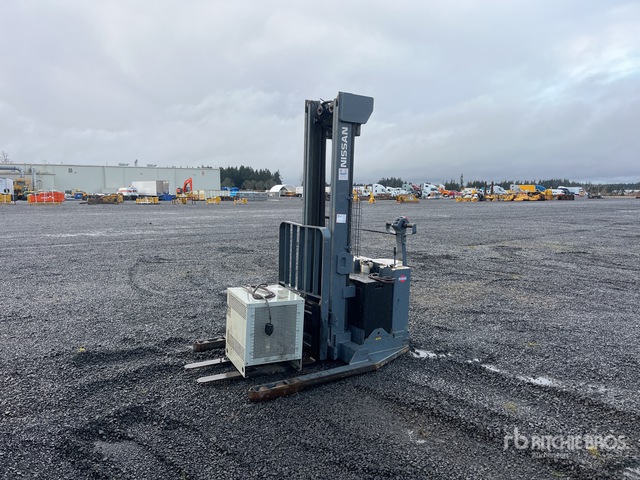 Nissan WSN40TL 4000 lb Electric Stacker (Inoperable) | Ritchie Bros ...