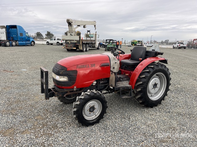 2012 Case IH Farmall 30B Utility Tractor | Ritchie Bros. Auctioneers
