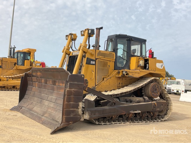 2011 Cat D9R Crawler Dozer | Ritchie Bros. Auctioneers